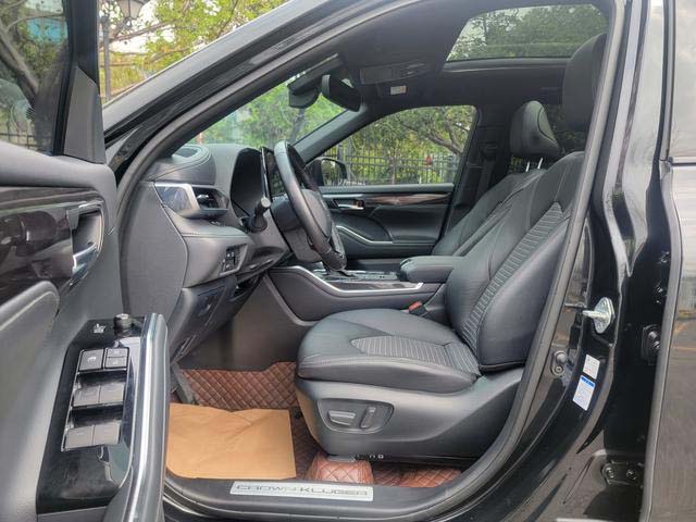 2022 2023 Toyota Crown Kluger 2.0T 2.5L CVT Black Used Car